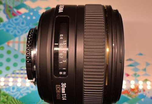Sigma 30mm 1.4 EX DC HSM Nikon AF-D