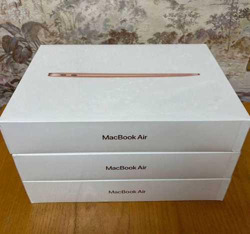 Apple MacBook Air 13 M1 8/256 Gold