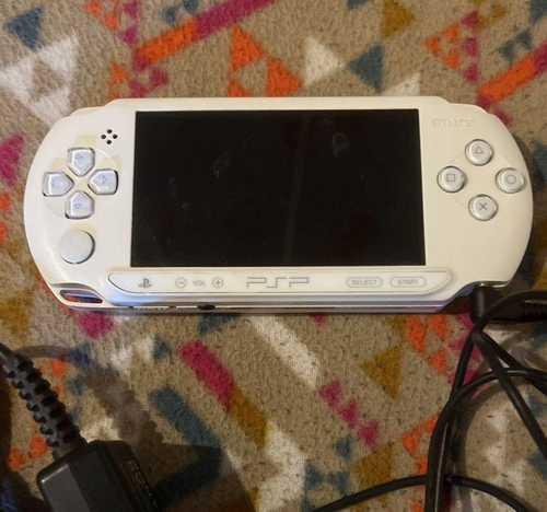 Sony psp e1008 в хорошем состояние