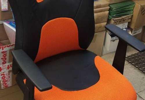 Кресло игровое helmihl-S12