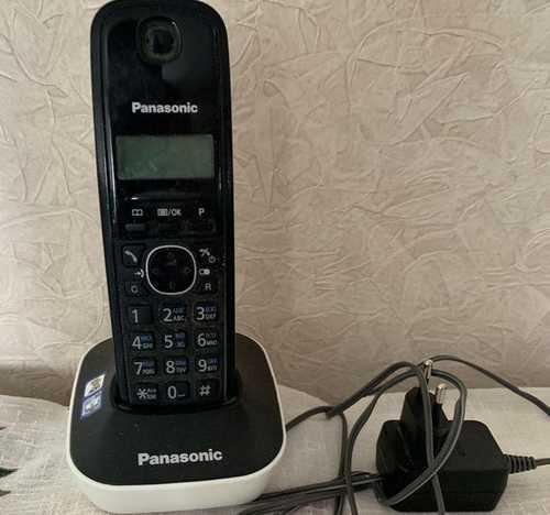 Стационарный телефон panasonic