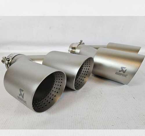 Насадки на глушитель Akrapovic