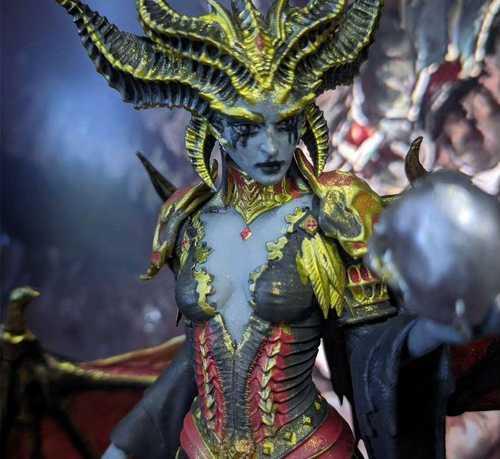 Фигурка Лилит из Diablo