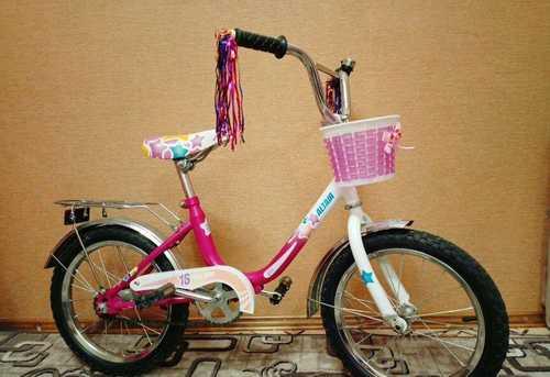 Велосипед для девочки 4-7 лет