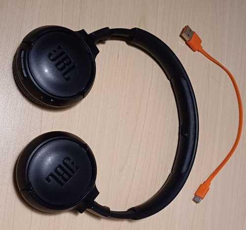 Беспроводные наушники jbl tune 500bt