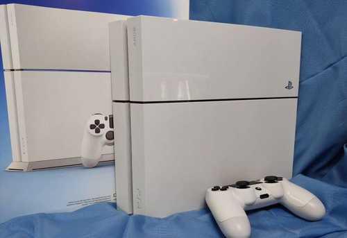 PlayStation 4 FAT белая + 300 игр