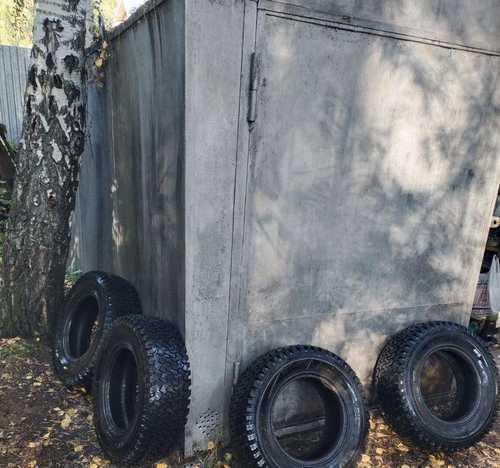 Nortec AT 560 215/75 R15