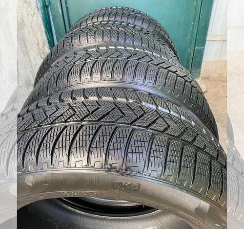 Pirelli Scorpion Winter 255/50 R19 107V