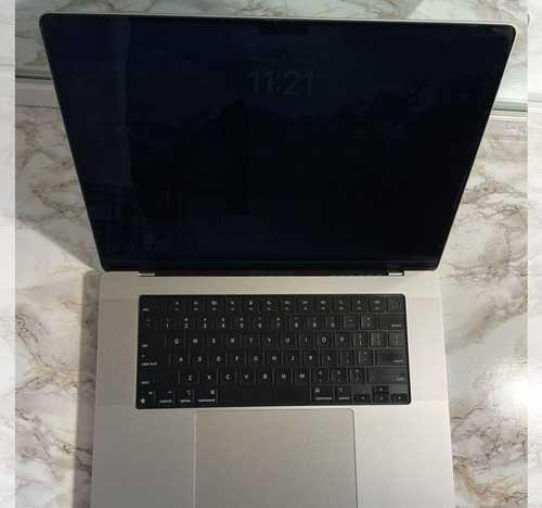 Macbook PRO 16 M2 (1TB, 16GB)