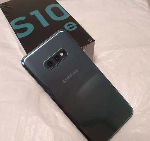 Samsung Galaxy S10e, 6/128 ГБ