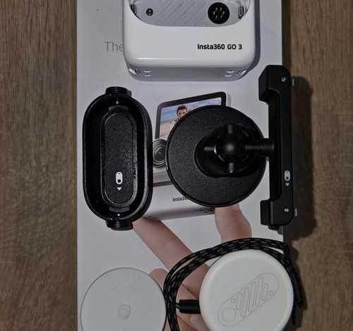 Insta360 action pod go3/go 3s + аксессуары