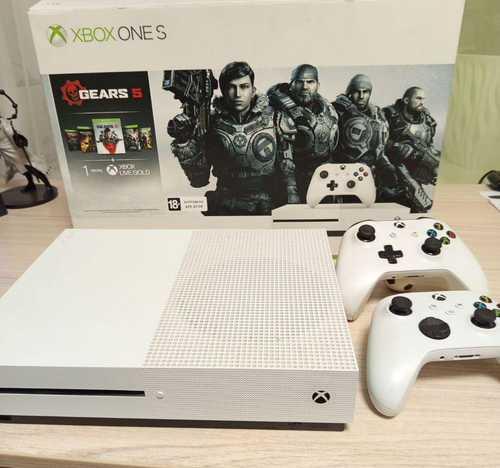 Xbox one s 1tb с дисководом