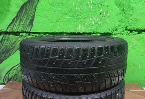 Kumho I'Zen KW15 215/50 R17