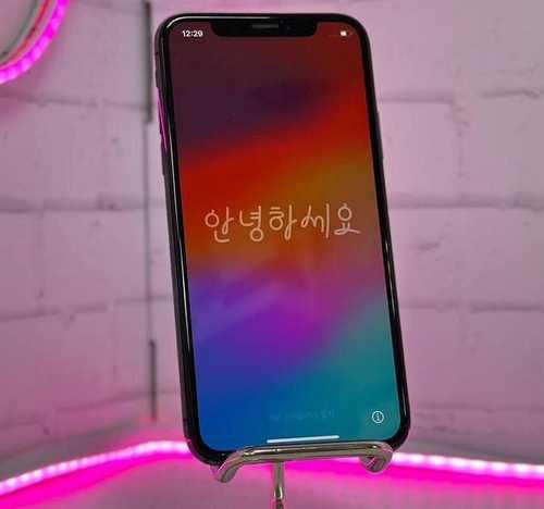 iPhone Xs, 256 ГБ