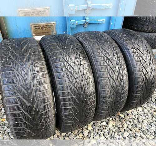 Nokian Tyres Hakkapeliitta R2 235/65 R17 108R