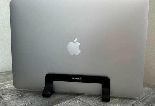 Вертикальная подставка для MacBook Ugreen до 15.6"