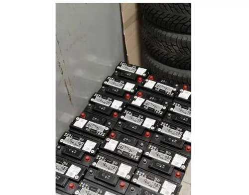 Аккумулятор Volkswagen 55Ah 450A бу