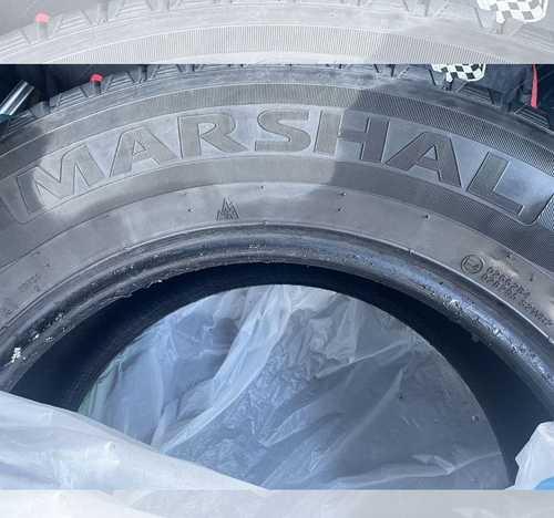 Marshal I'Zen KW31 235/65 R17 108R