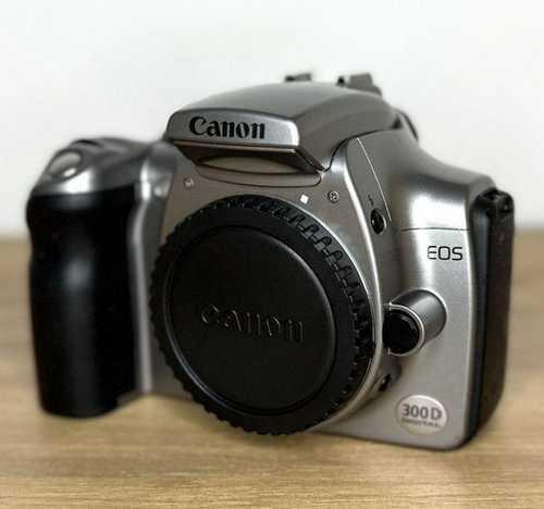 Canon EOS 300D