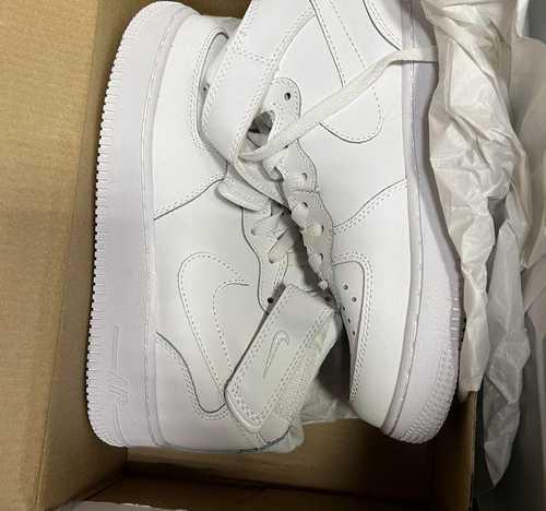 Кроссовки Nike Air Force 1 High зимние