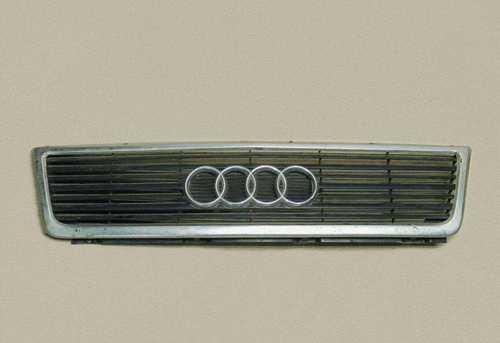 Решетка радиатора Audi 100 C3 (дефект)
