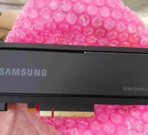 SSD-накопитель Samsung PM1735 3.2TB