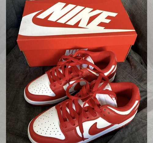 Nike Dunk Low University Red