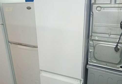 Встраиваемый холодильник Liebherr icuns3314 б/у