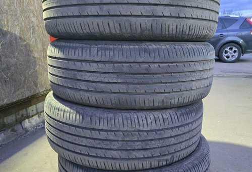 Goodyear EfficientGrip SUV 225/55 R19 99V