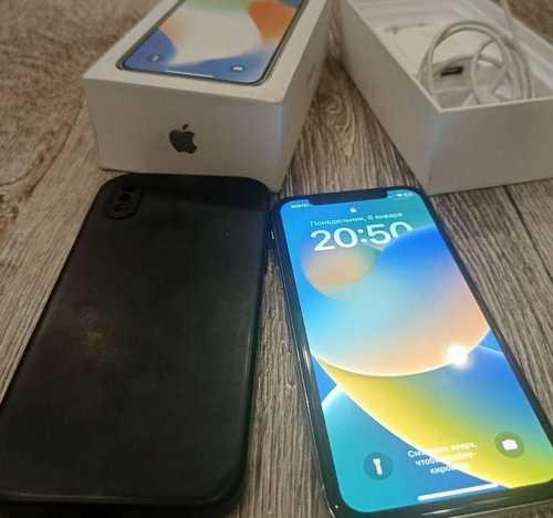 iPhone X, 64 ГБ