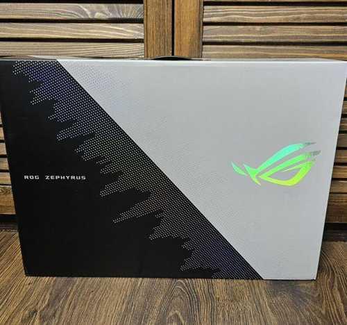 Asus RoG Zephyrus G16 2025 i7 4060