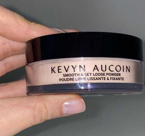 Kevyn aucoin loose powder рассыпчатая пудра