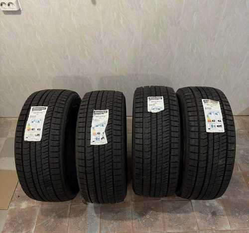 Bridgestone Blizzak Ice 255/45 R18 99S
