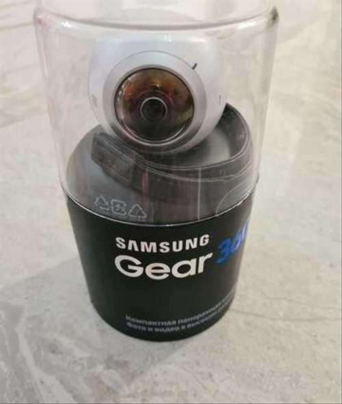 Камера Samsung Gear 360
