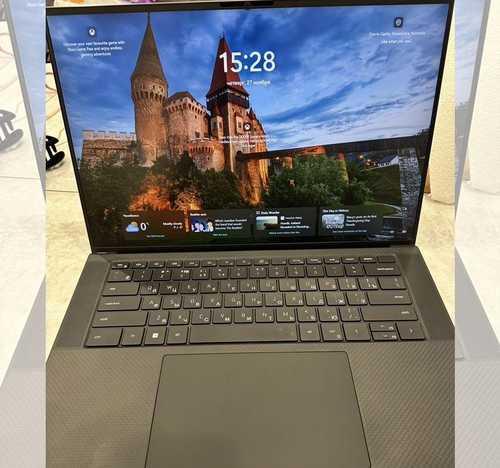 Dell xps 15 9520