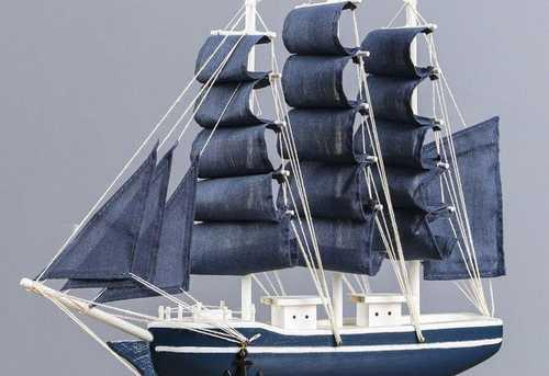 Корабль сувенирный средний «Калева», 33х7х32 см
