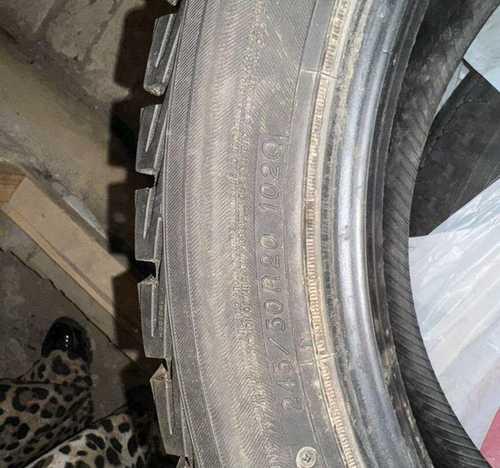 Yokohama BluEarth AE50 245/50 R20