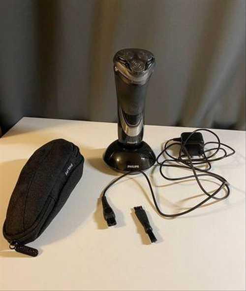 Электробритва Philips PT920