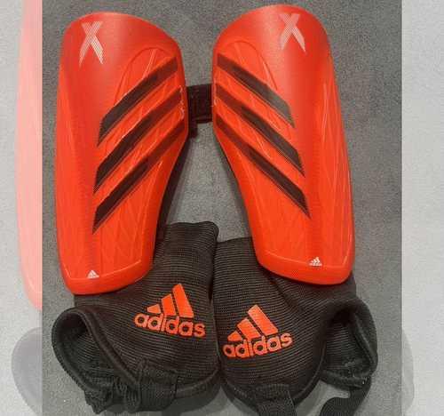 Щитки футбольные детские adidas