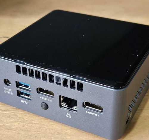 Неттоп Intel NUC 16Gb DDR4/ SSD 512GB/ Intel UHD G