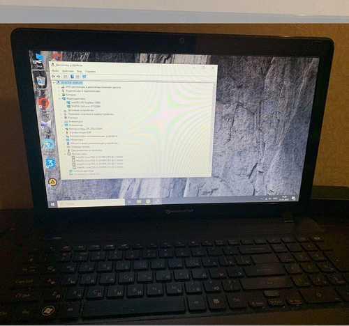 Packard Bell Core i3, 4 ядра, 6 гигов, Видео 1 гб