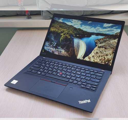 ThinkPad X390 13.3" IPS FHD1920 i5-10210U 8/256