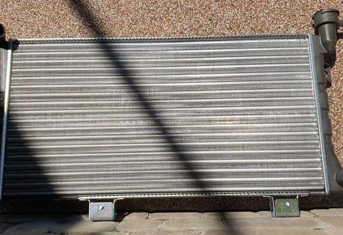 Радиатор охлаждения Ваз 21214 (Нива)