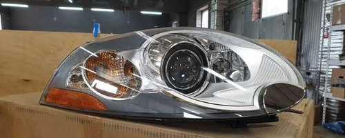 Фара правая Jaguar XK 06-11 новая оригинал
