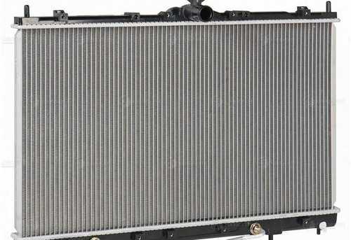 Радиатор охлаждения двигателя Mitsubishi Grandis