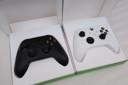 Геймпад Xbox Series - Черный / Белый