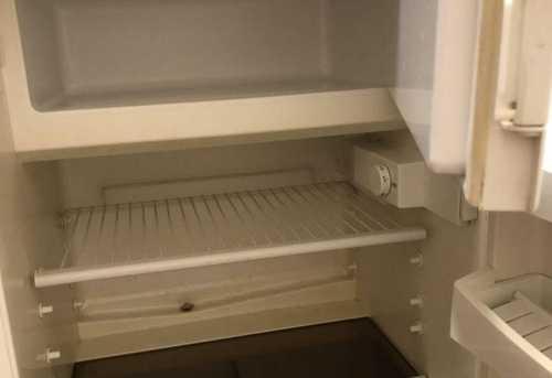 Холодильник UPO не работает