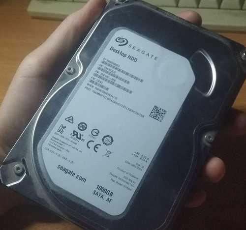 Продаю HDD диск на 1000 гб