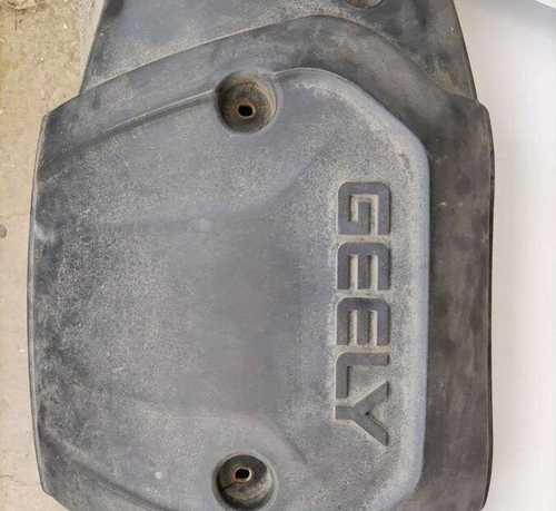 Декларативная крышка на двигатель Geely Emgrand X7