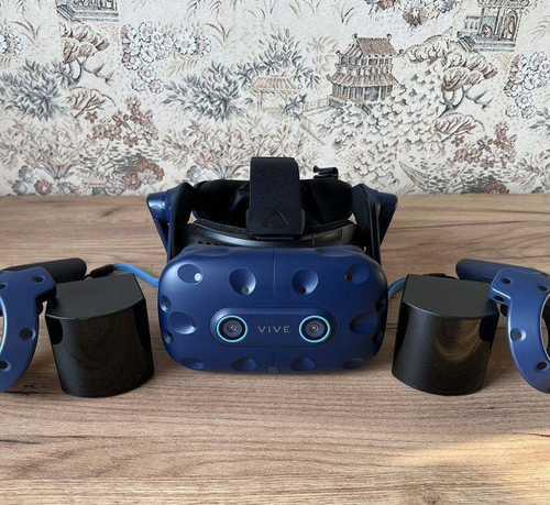 HTC Vive Pro Eye Full Kit